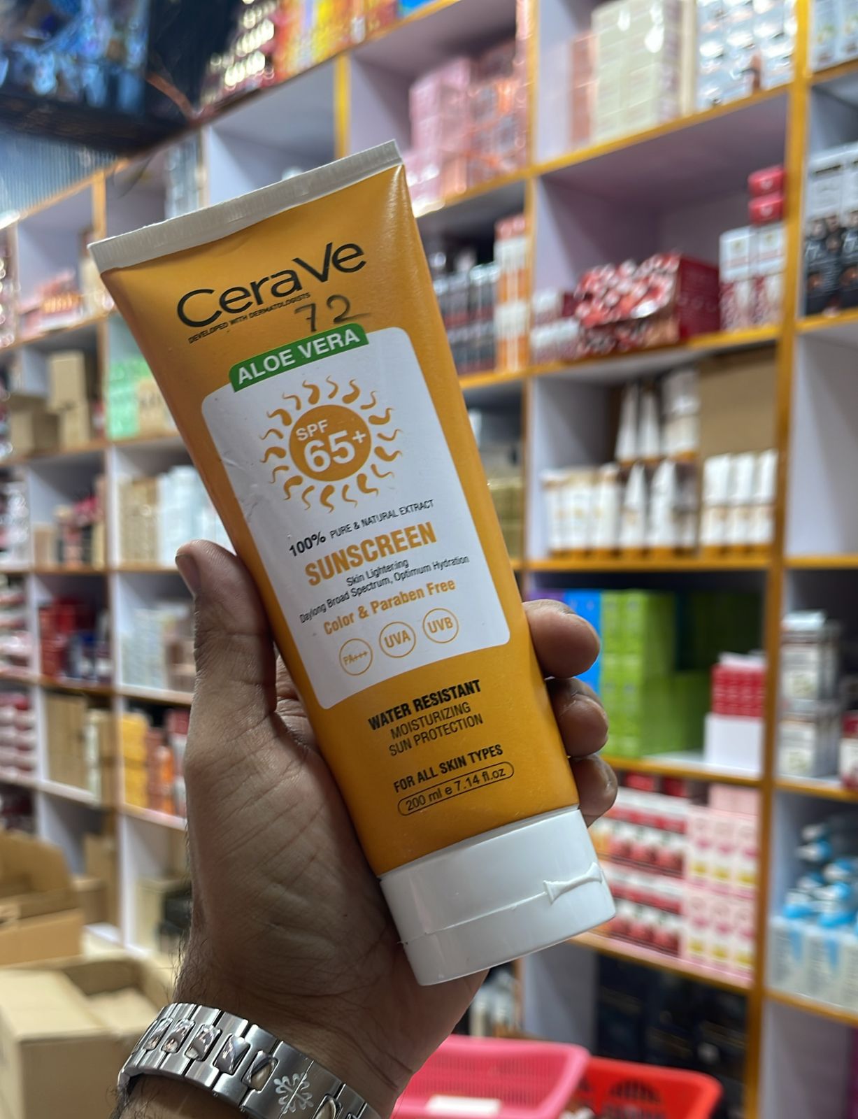 CERA VE Aloe Vera SPF 65 Pure Natural Sun Screen 200ml – Class Shop